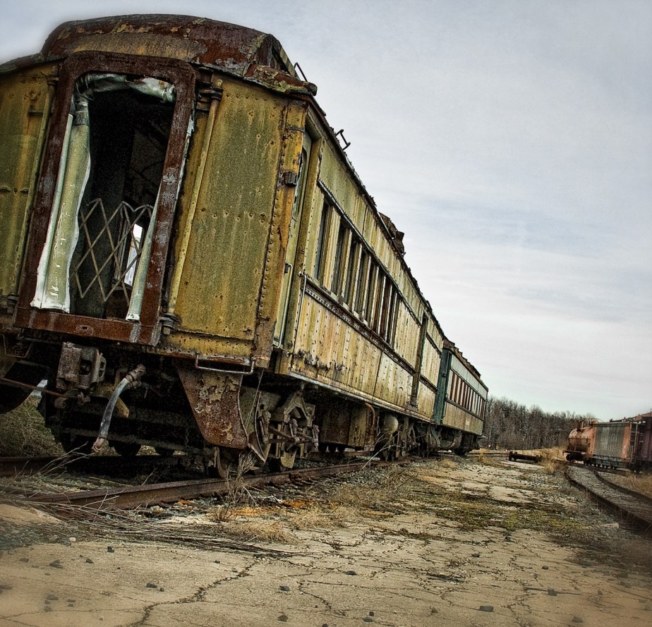 Old Train Cars – Dan Routh Photography