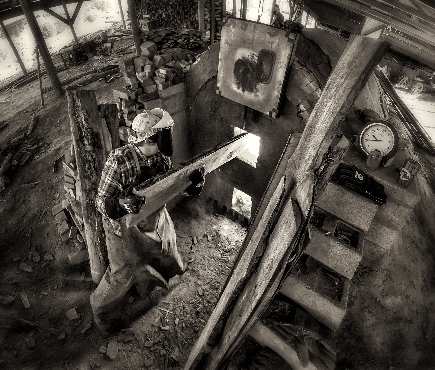Firing The Kiln, Joseph Sand Pottery – Dan Routh Photography